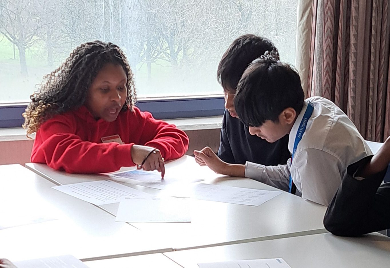 Aspiring Doctors from EMCS attend "Medicine Calling" Taster Day at UOL ...